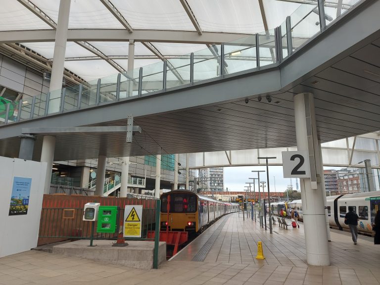 Manchester Train Stations - Our Guide - Railsmartr