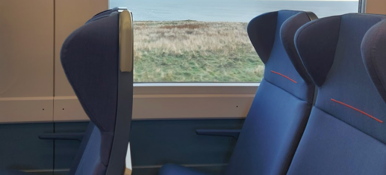 LNER or Lumo? Big brand vs budget - Railsmartr.co.uk