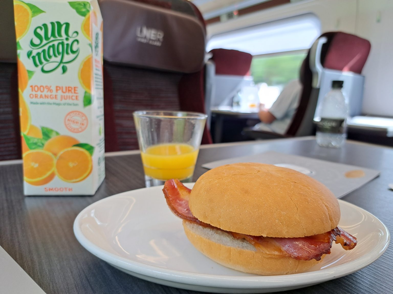 Avanti vs LNER First Class - which is better? - Railsmartr
