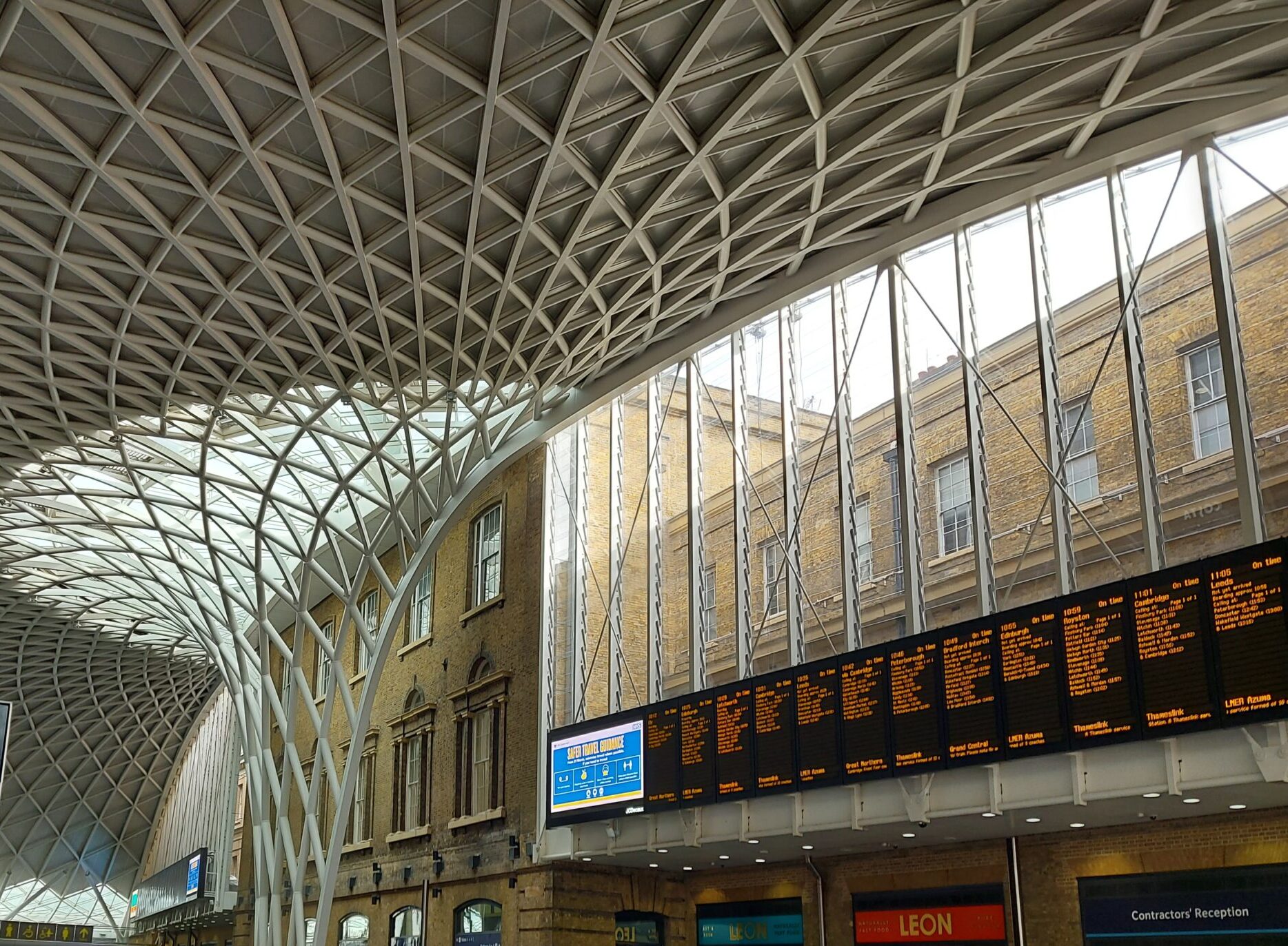 Our top tips for first-time train travel - Railsmartr