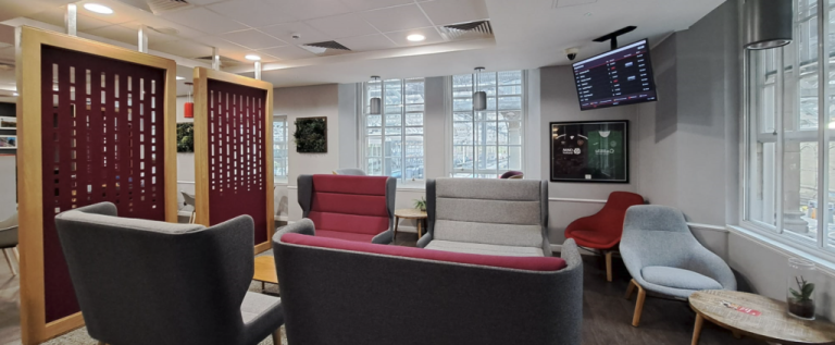 Avanti vs LNER First Class - which is better? - Railsmartr